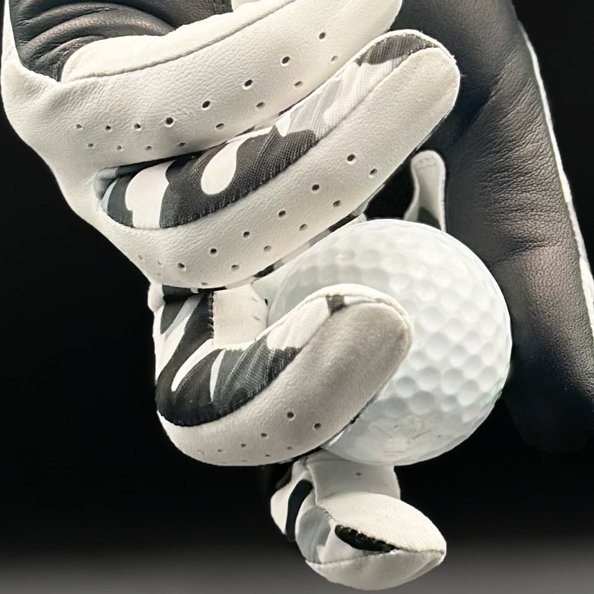 Chelsea Cheetah | Women's Cheetah Print Yellow & White Golf Glove